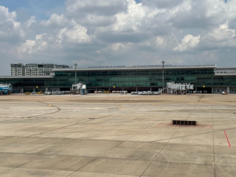 【EVA B777-300ER】ホーチミン=台北便ビジネスクラス搭乗レビュー｜事前食事オーダーでは限定メニューを選択できるのが嬉しい ...